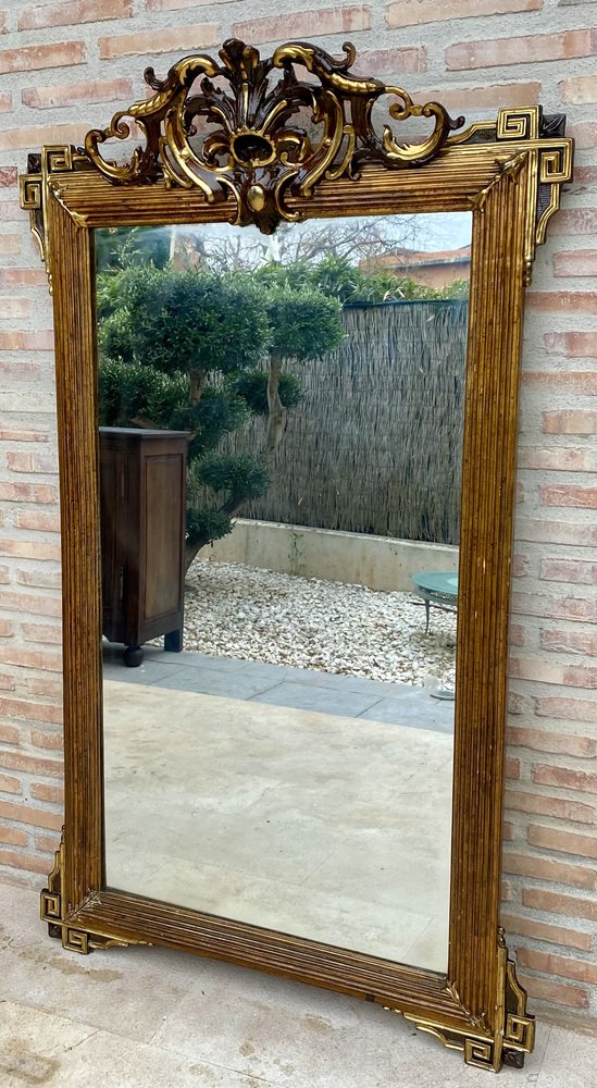 Large Antique Gold Leaf Ornate Carved Wall Mirror for sale at Pamono