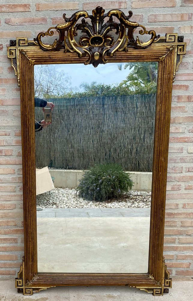 Large Antique Gold Leaf Ornate Carved Wall Mirror for sale at Pamono