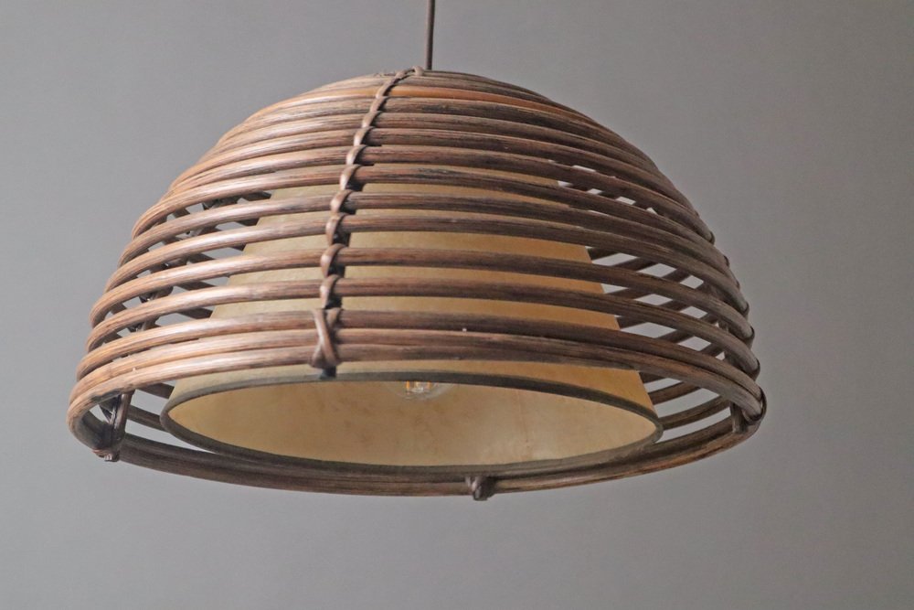 Willow Beehive Lamp, 1960s for sale at Pamono