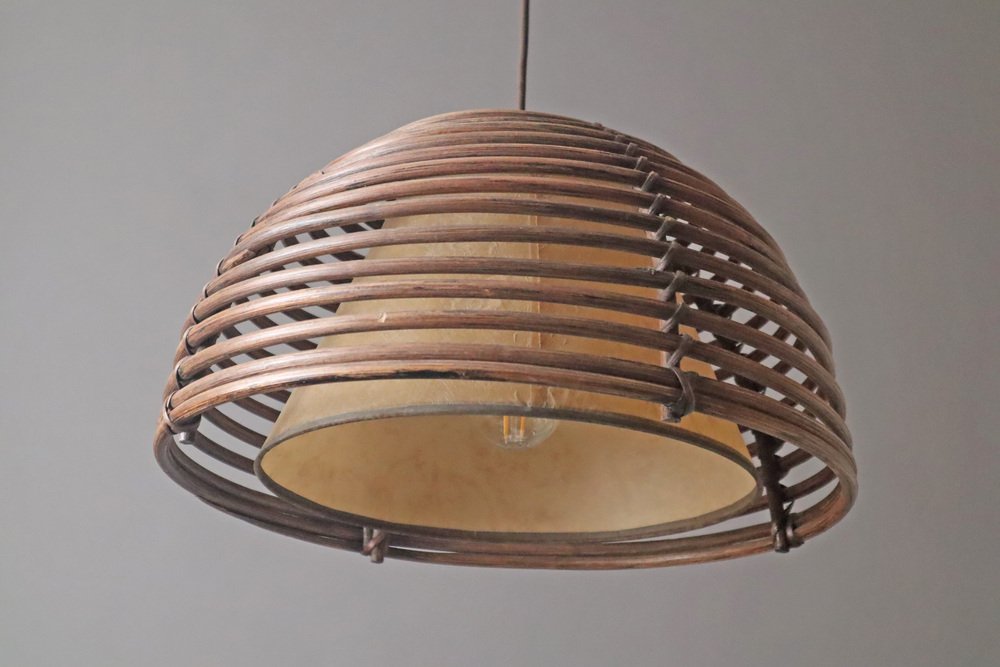 Willow Beehive Lamp, 1960s for sale at Pamono