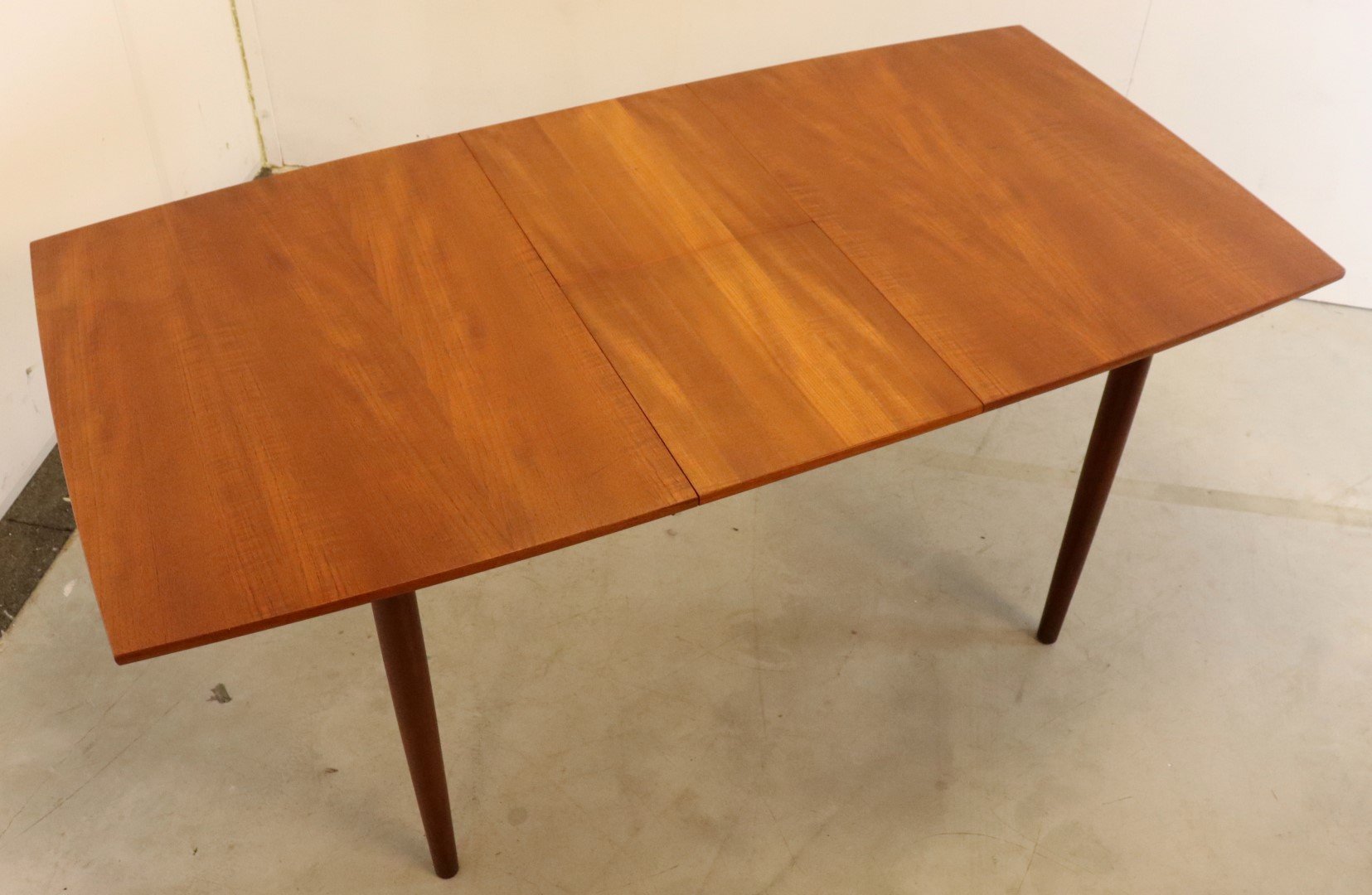 Rectangular Extended Dining Table for sale at Pamono