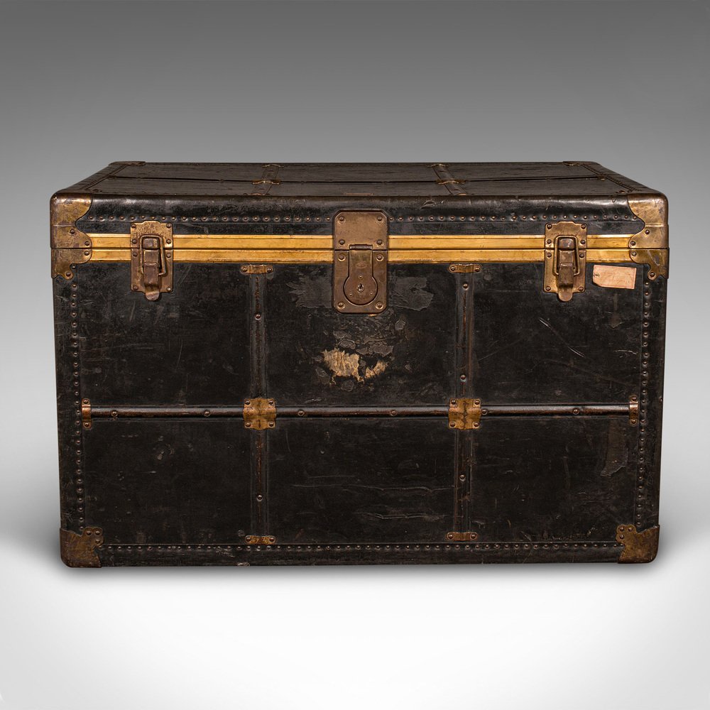Large American Edwardian Steamer Trunk in Leather & Brass, 1890s for ...