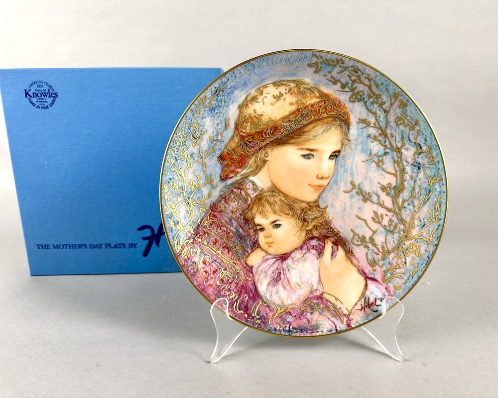 Mothers Day Limited Edition Collectible Plates by Edwin M. Knowles for ...
