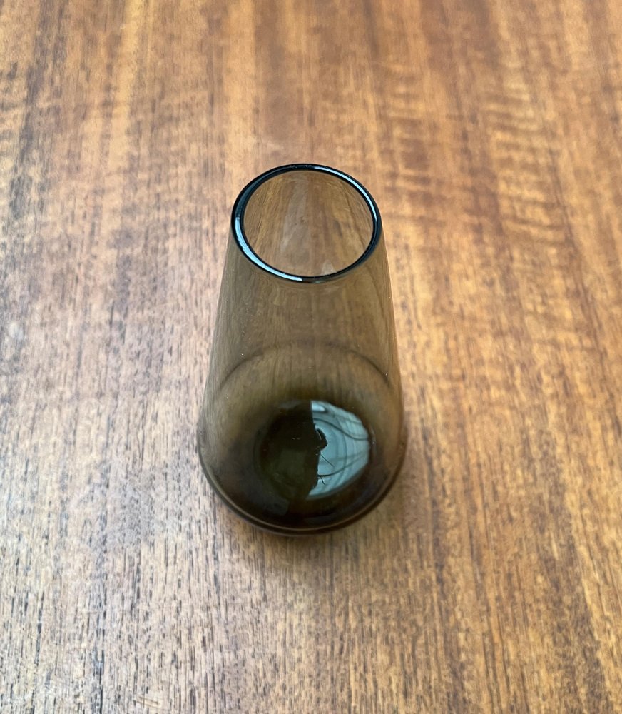 Mid-Century Minimalist Glass Vase, 1960s for sale at Pamono