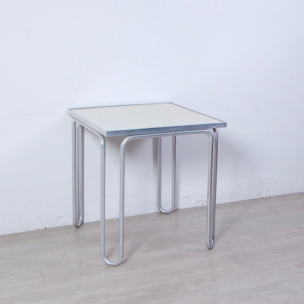 Bauhaus Square Aluminum Coffee Table, Italy, 1970s for sale at Pamono