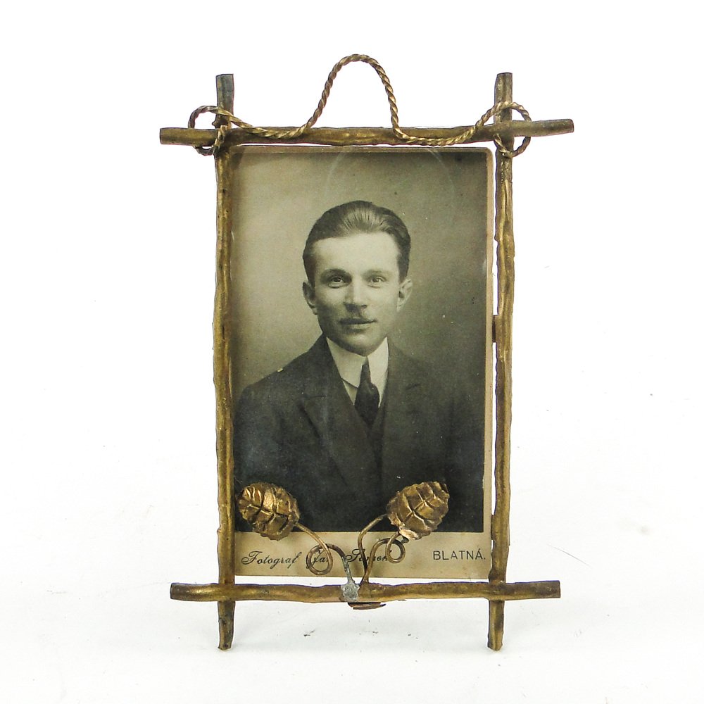 French Art Nouveau Frame, 1900s for sale at Pamono