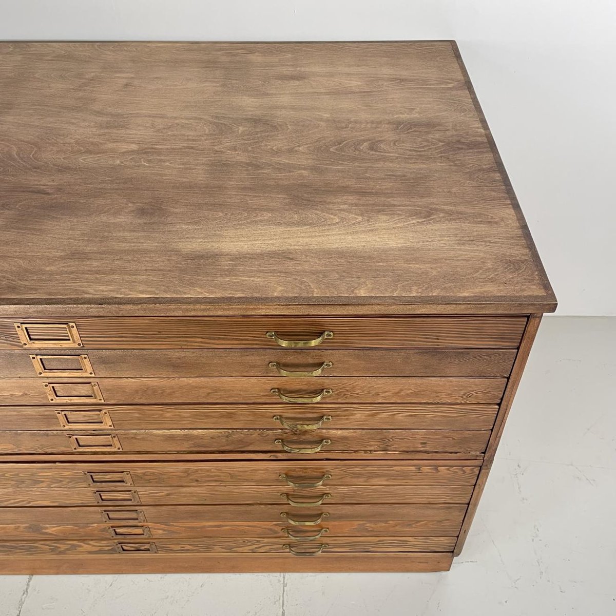 George Vi Plan Chest with Brass Handles, 1930s for sale at Pamono
