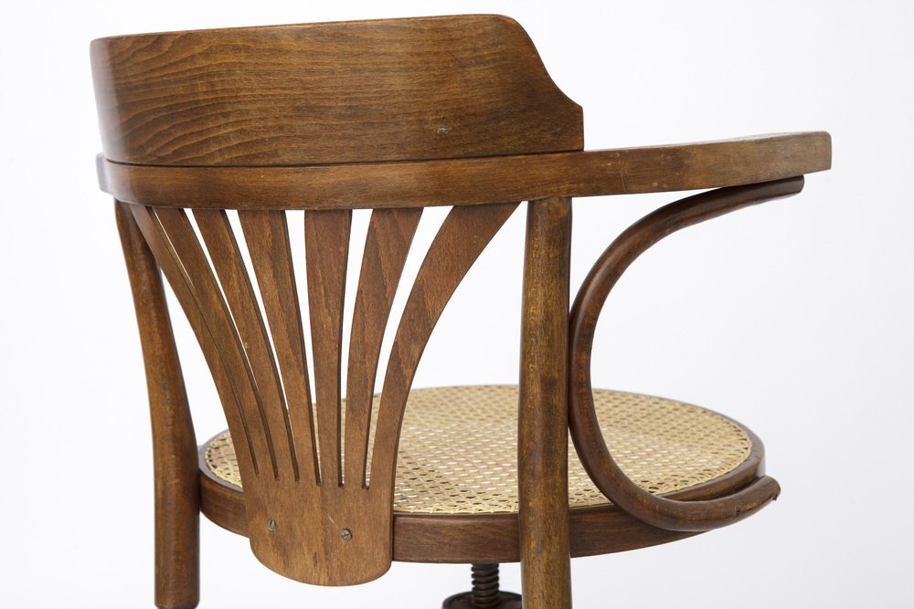 Bentwood Swivel Chair with Viennese Braiding from Thonet for sale at Pamono