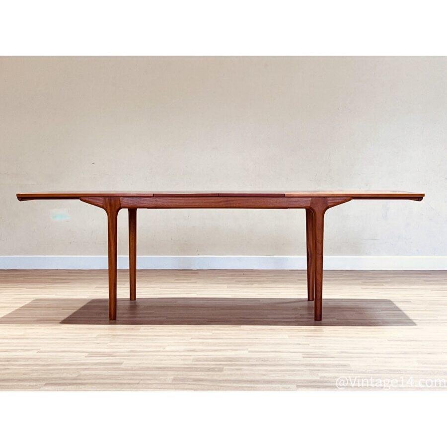 Dining Table in Teak by McIntosh for sale at Pamono