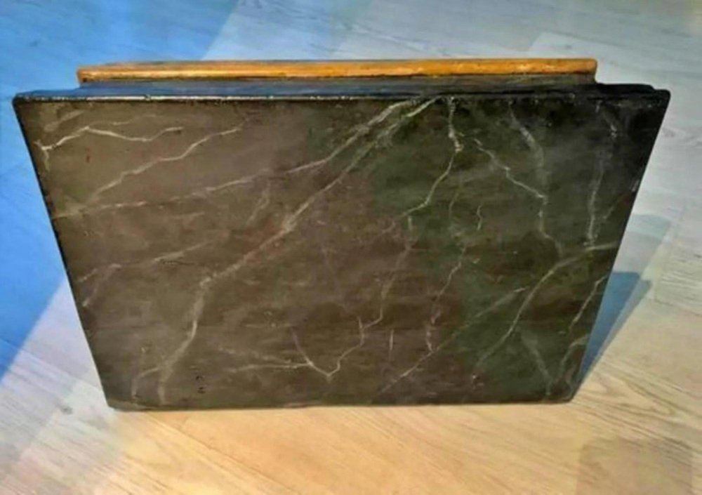 Italian Roman Emperor Shelf, Early 20th Century for sale at Pamono