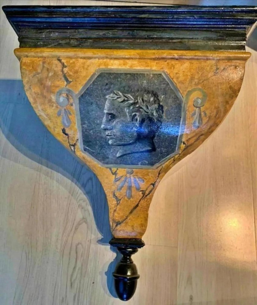 Italian Roman Emperor Shelf, Early 20th Century for sale at Pamono
