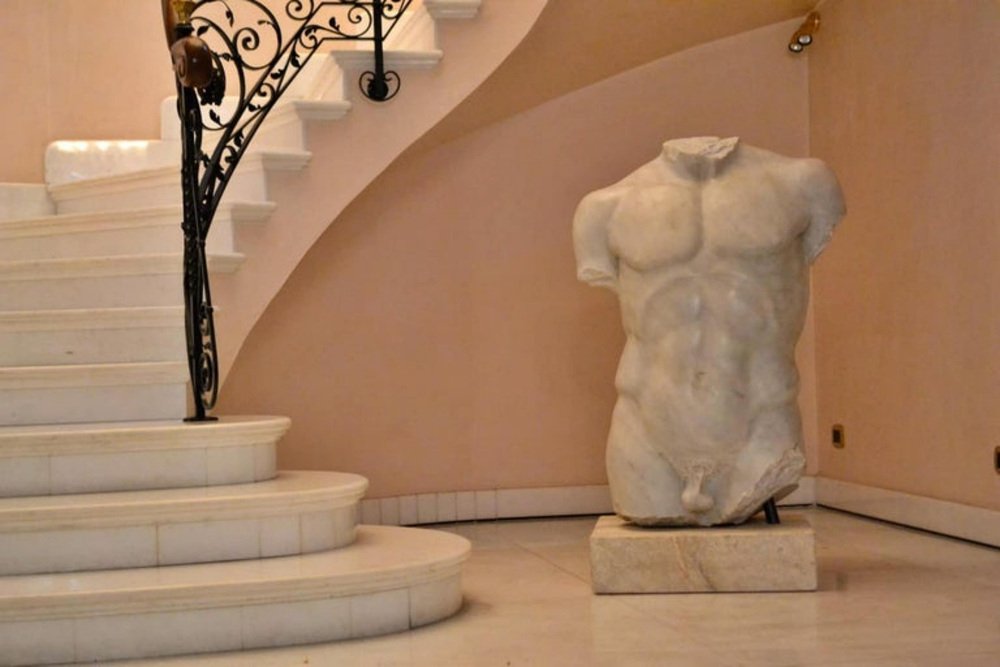 Early 20th Century Italian Torso Carrara Marble for sale at Pamono
