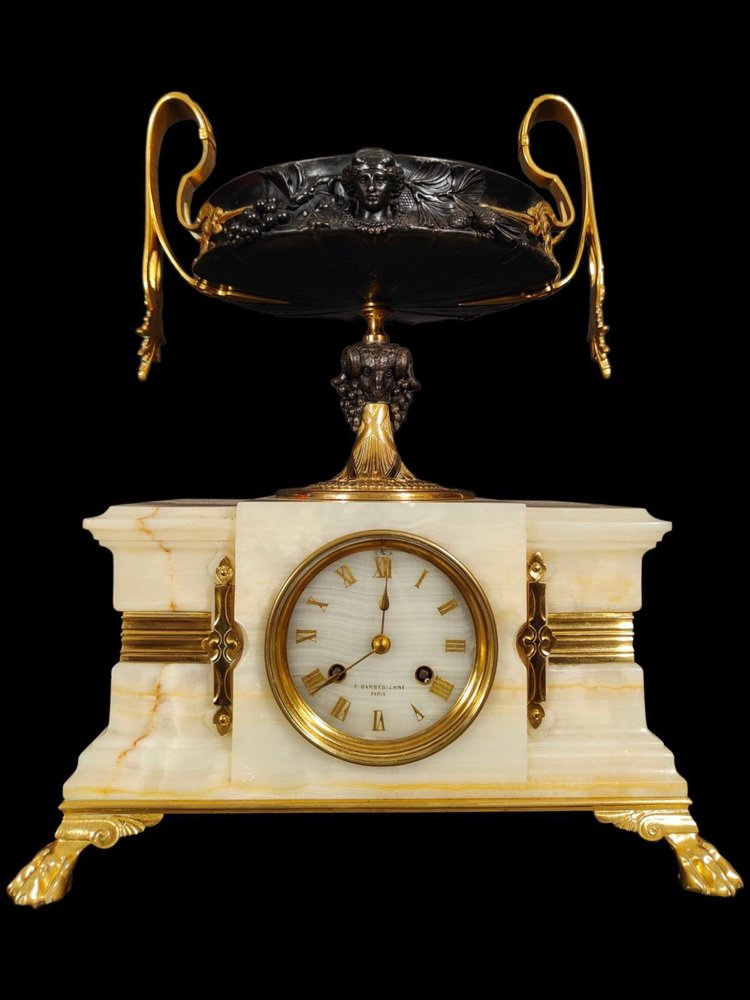 Art Nouveau Onyx Barbedienne Clock, 19th Century for sale at Pamono