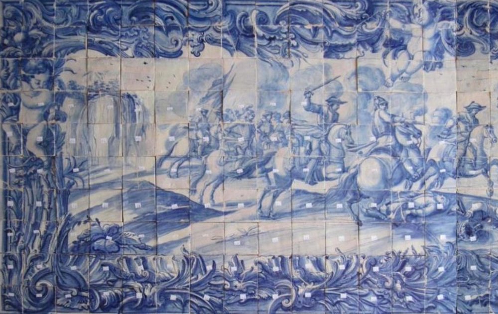 18th Century Portuguese Azulejos Tiles Panel with Battle Scene for sale ...