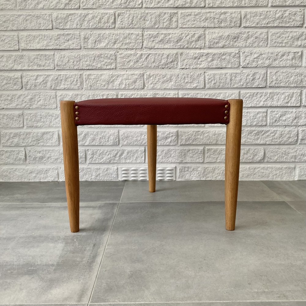 Mid-Century Scandinavian Triangular Stool in Oak and Leather, Sweden ...