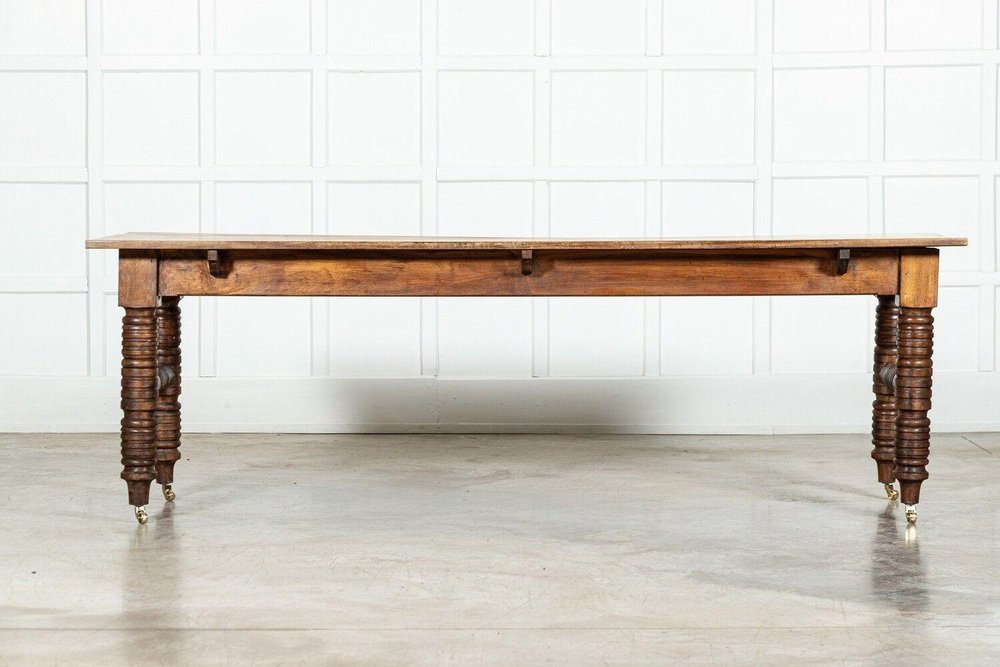 Large 19th Century English Oak Table, 1890s for sale at Pamono