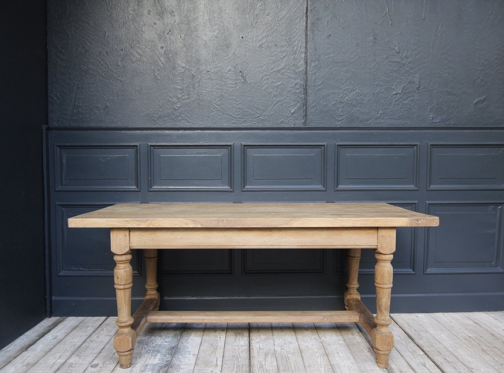 Oak Country House Table, 1920s for sale at Pamono