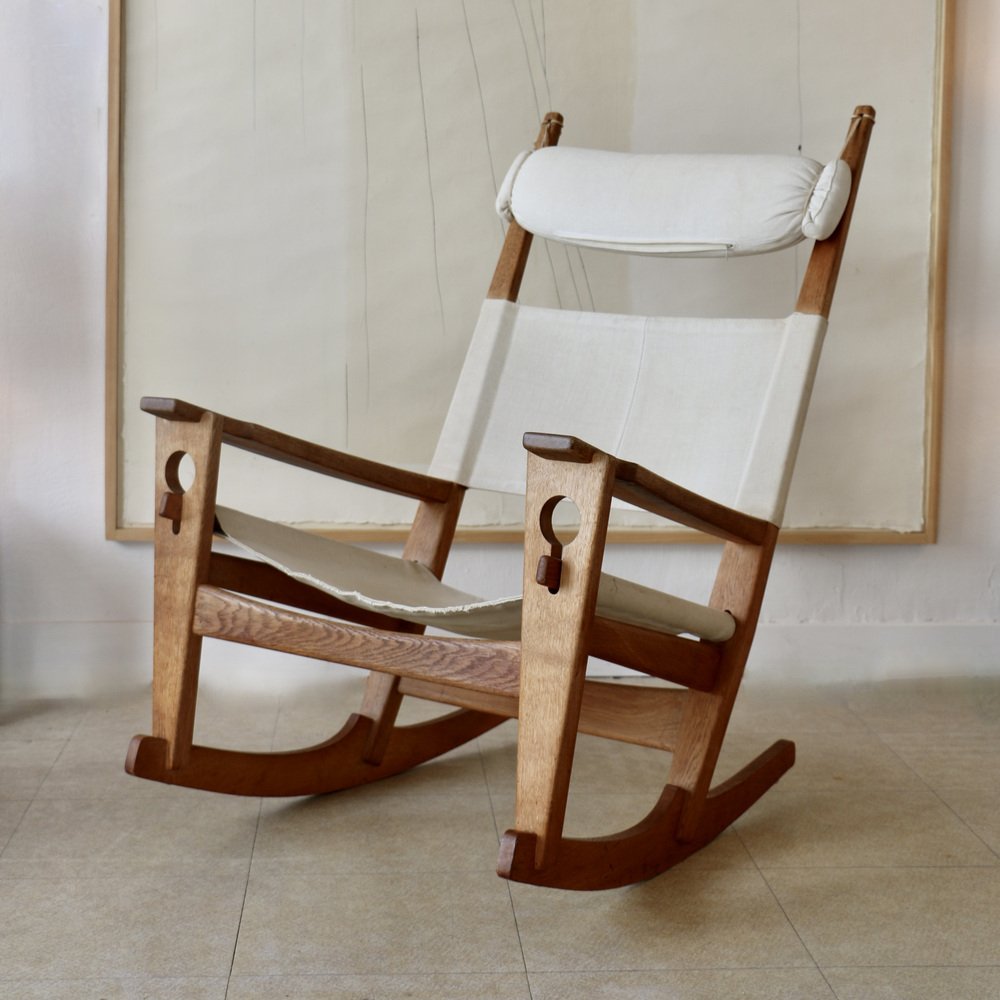 Keyhole Rocking Chair by Hans J. Wegner, Denmark, 1960s for sale at Pamono