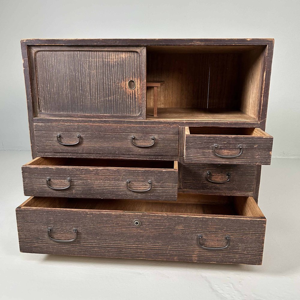 Small Taishō Era Tansu Drawer Cabinet, Japan, 1920s for sale at Pamono