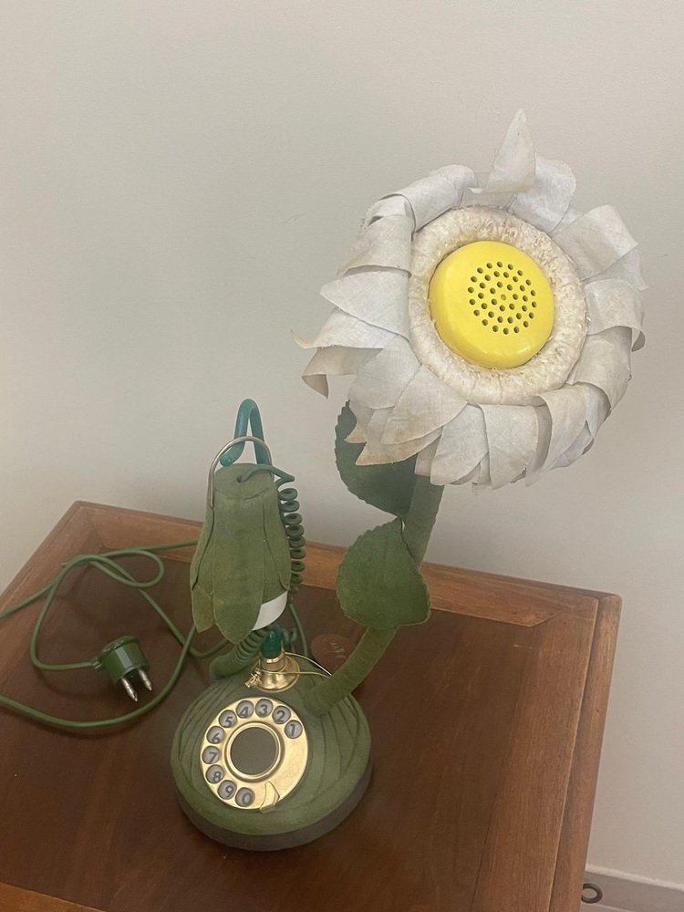 70s Daisy-Shaped Disc Telephone from Telcer, Italy, 1970s for sale at ...