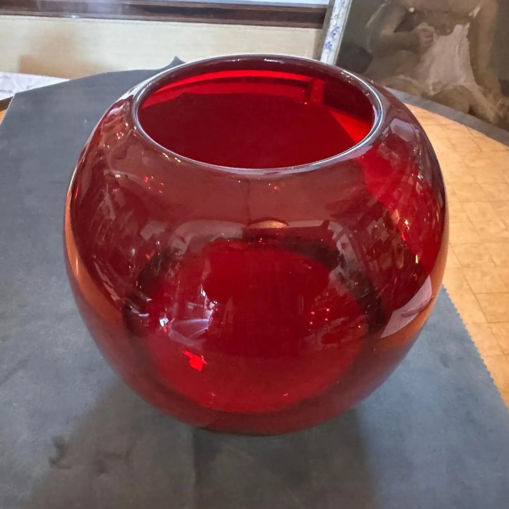 Red White and Black Murano Glass Spheric Vase by Carlo Moretti, 1990s ...