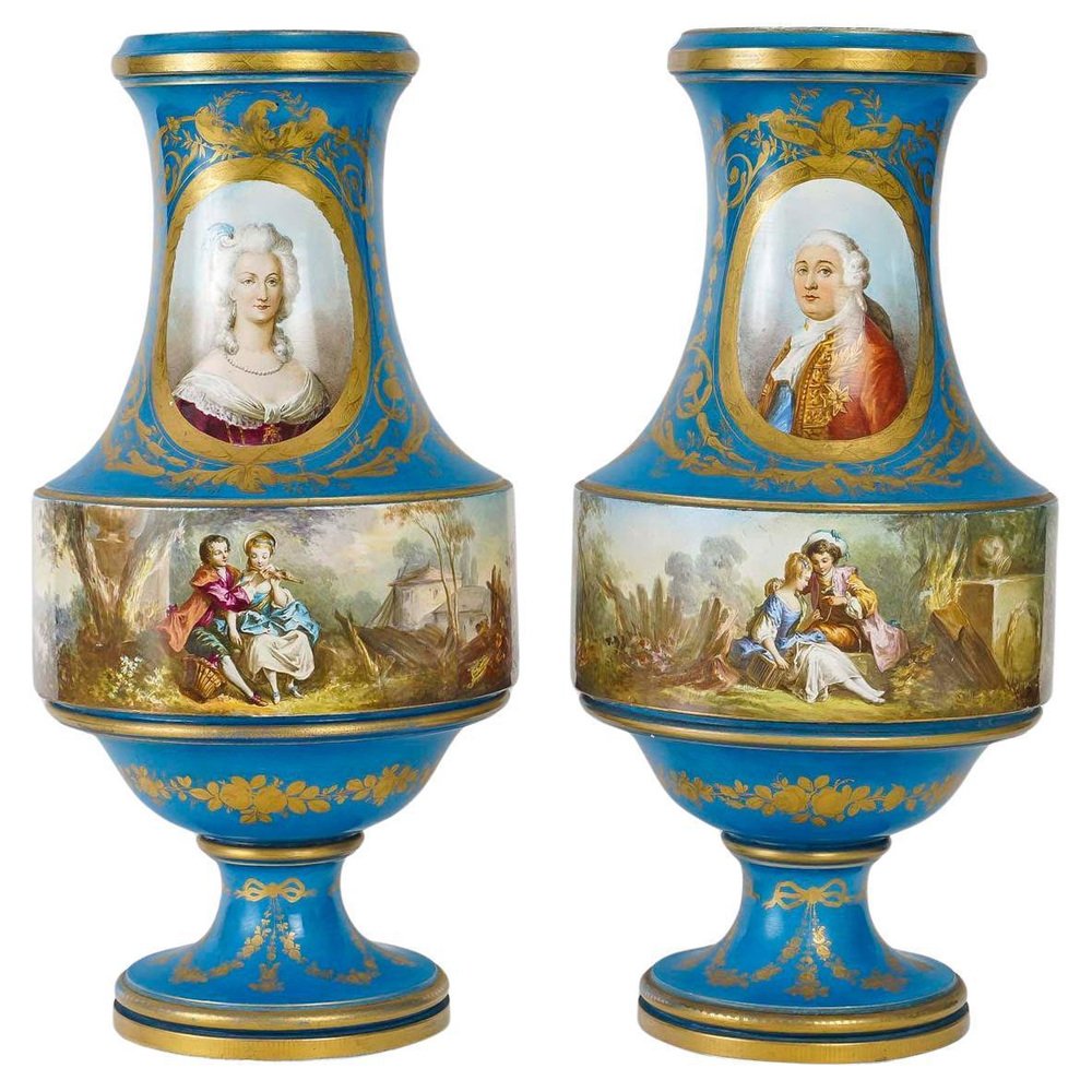 Napoleon Sèvres Porcelain Vases, 19th Century, Set of 2 for sale at Pamono