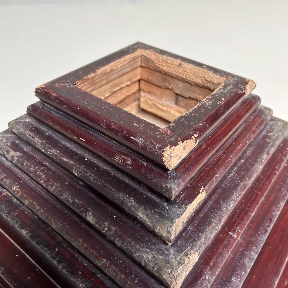 Meiji Period Pyramid-Shaped Altar Cabinet, Japan, 1890s for sale at Pamono