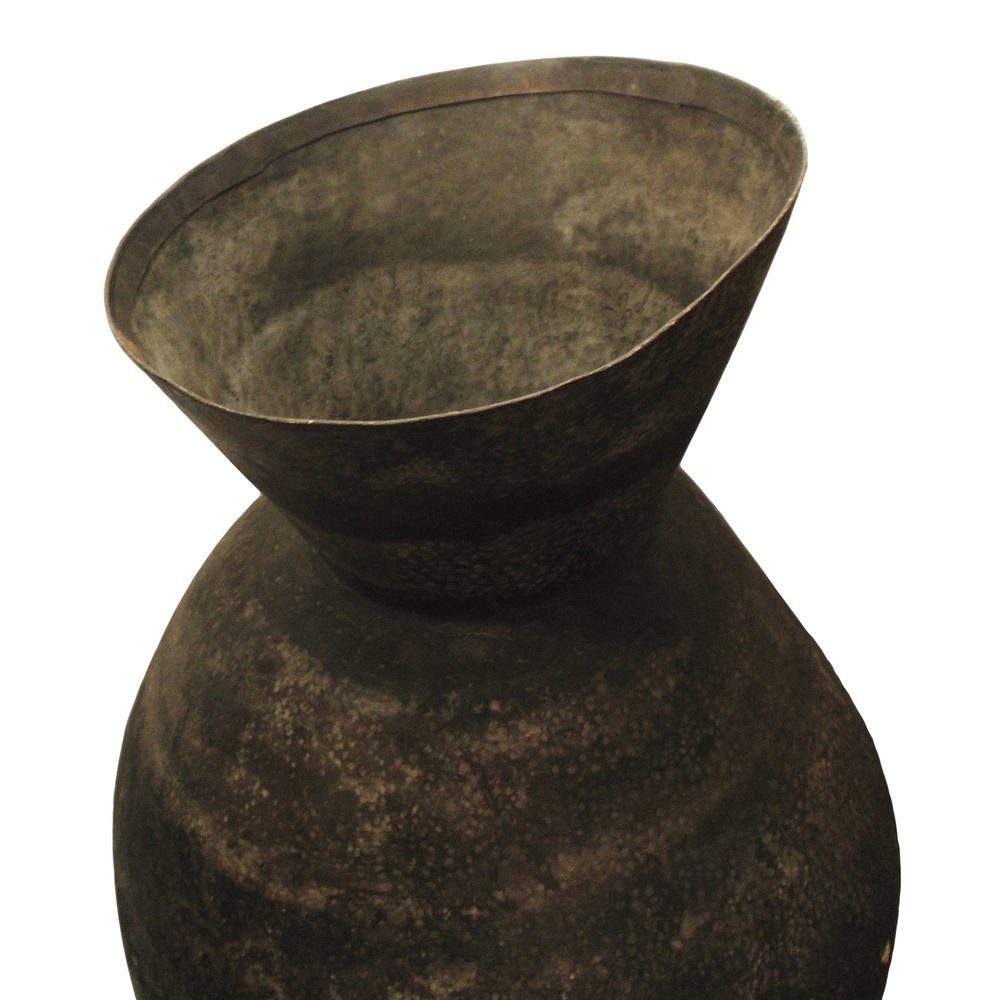 Moroccan Sculpture in Hammered Metal for sale at Pamono