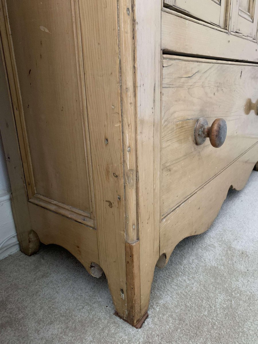 Antique English Country Pine Buffet for sale at Pamono