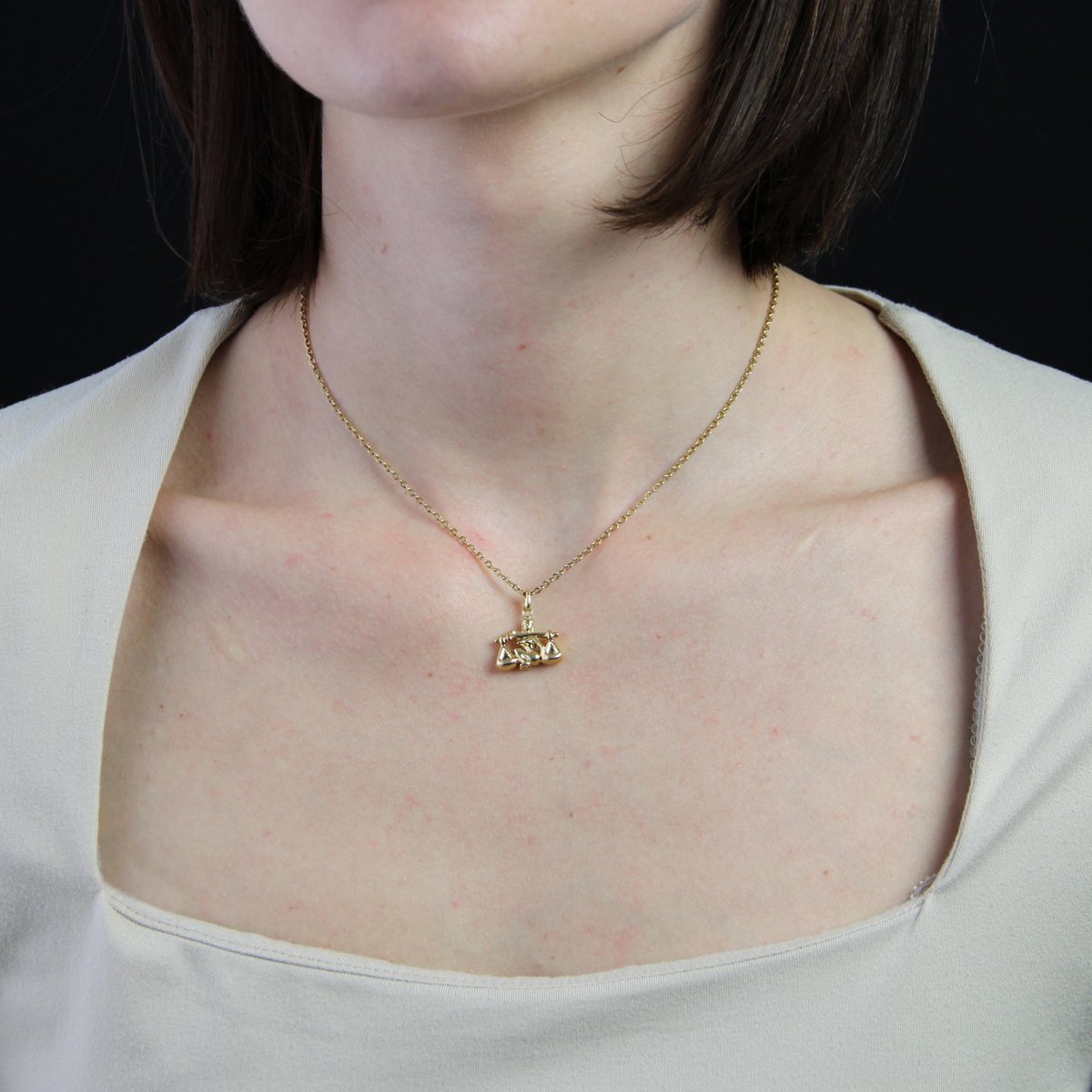 Modern 18 Karat Yellow Gold Scale Pendant for sale at Pamono