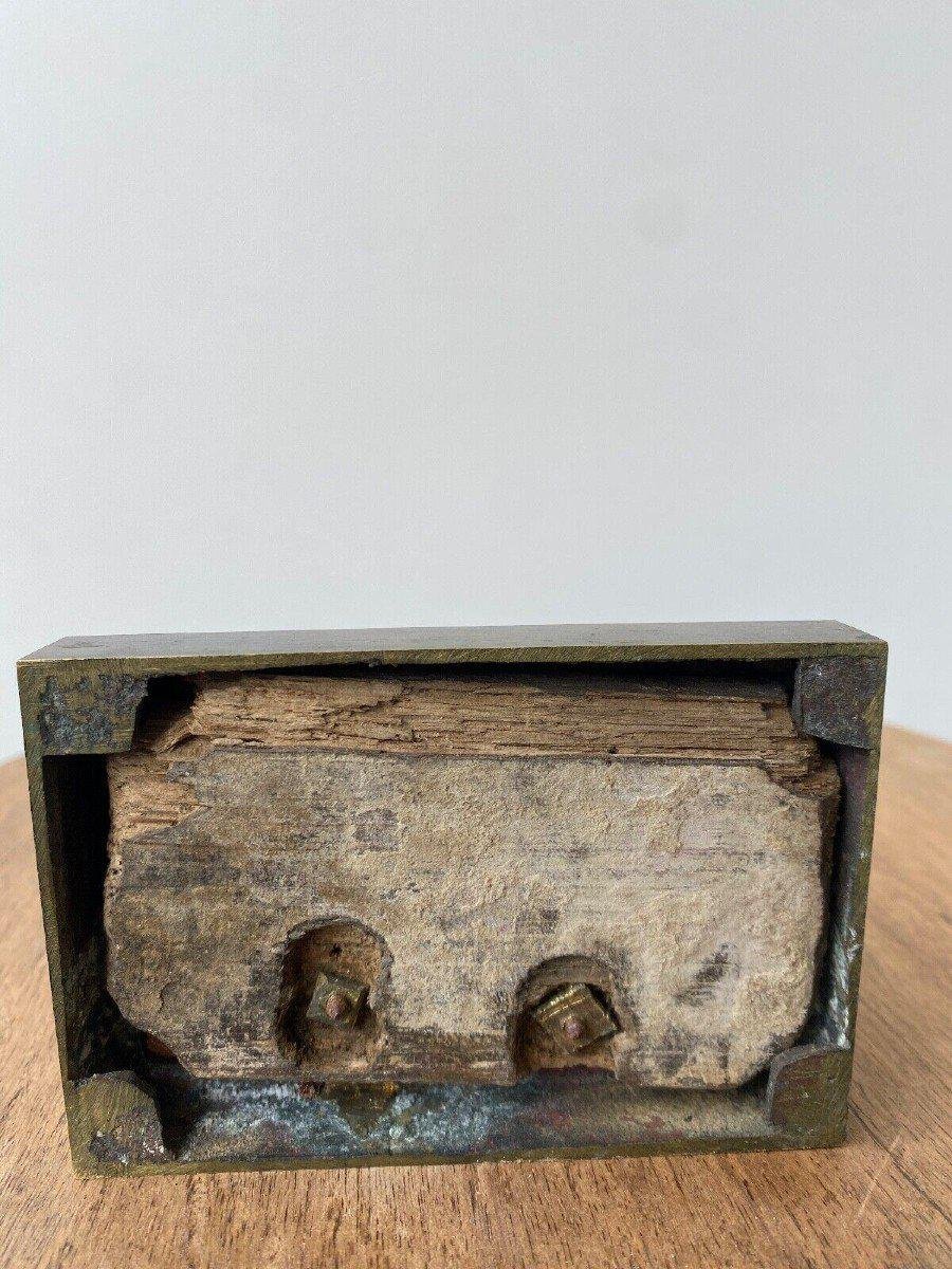 Crucifix in Cut Crystal and Gilded Bronze for sale at Pamono