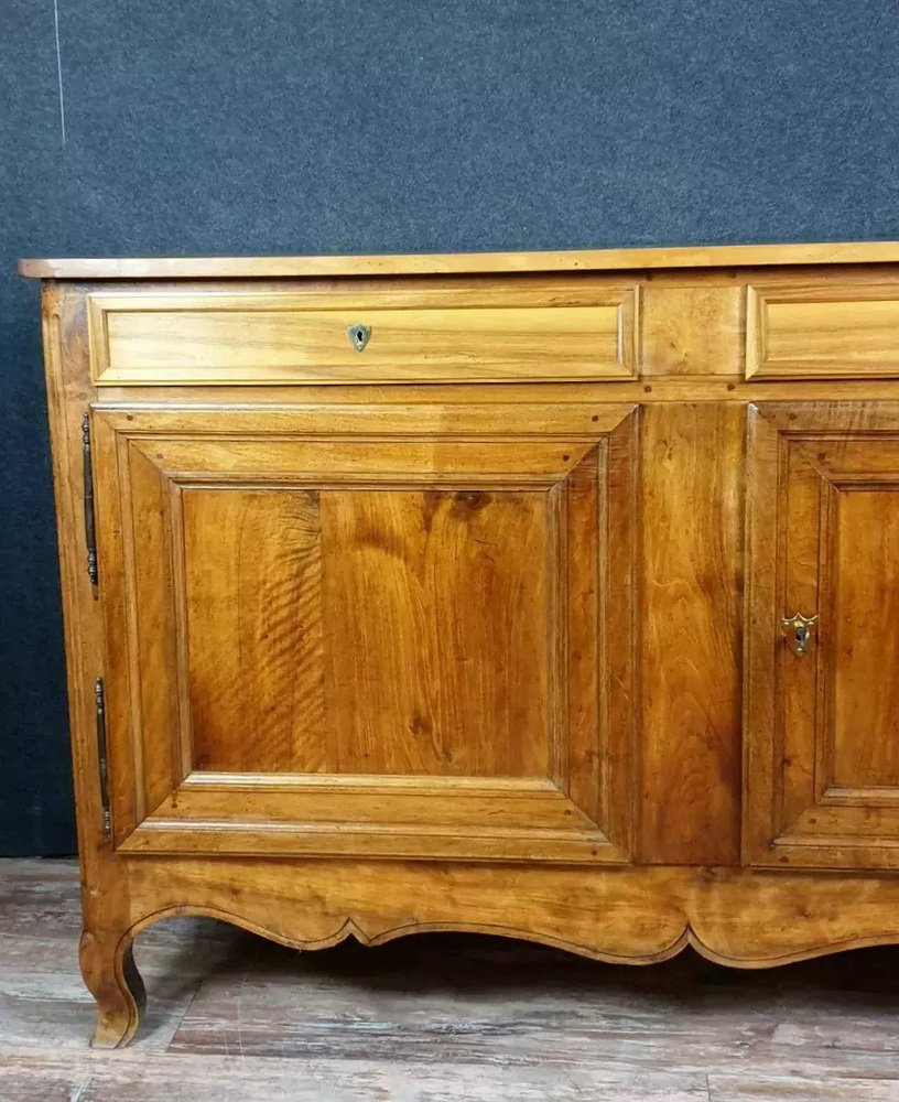 Louis XV Buffet in Walnut for sale at Pamono