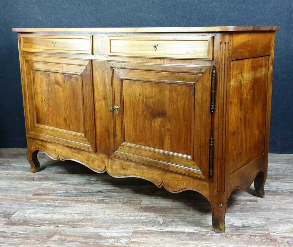 Louis XV Buffet in Walnut for sale at Pamono
