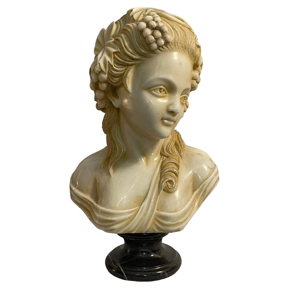 Half-Bust of Female Figure, 20th Century, White Marble for sale at Pamono