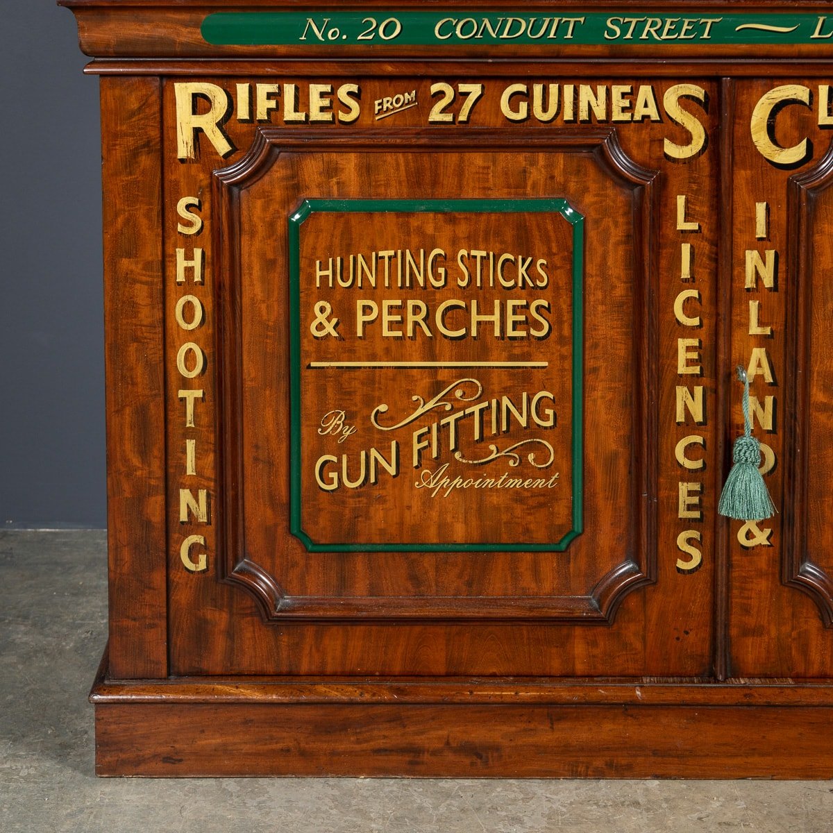 Victorian Mahogany Gun Shop Display Cabinet, 1880s for sale at Pamono