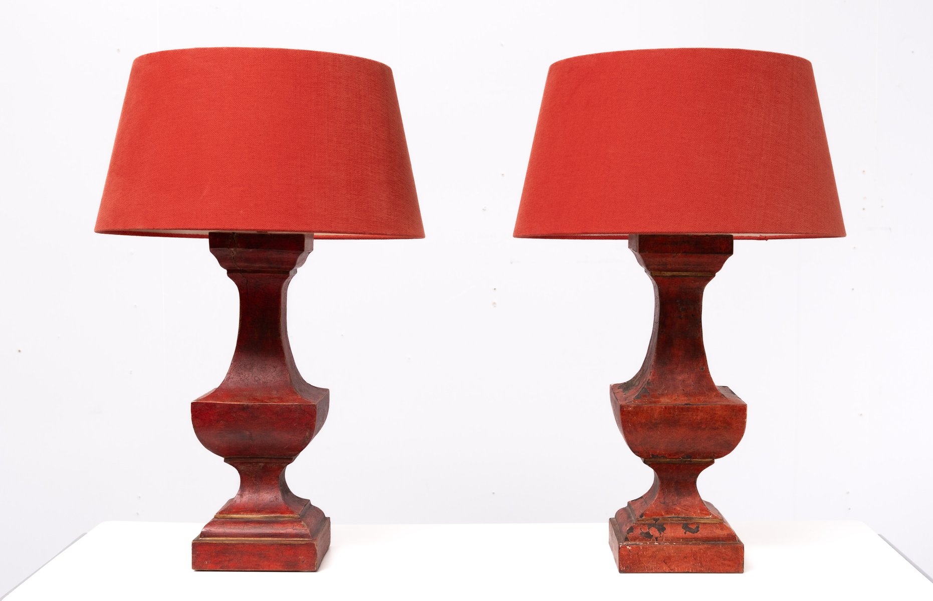 French Red Gesso Timber Table Lamps with Red Shades, 1980s, Set of 2 ...
