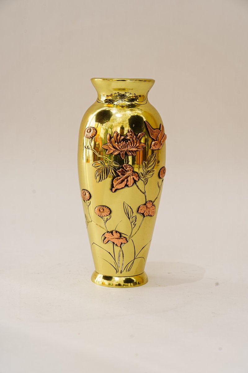 Art Deco Vase in Brass and Copper, Vienna, 1920s for sale at Pamono