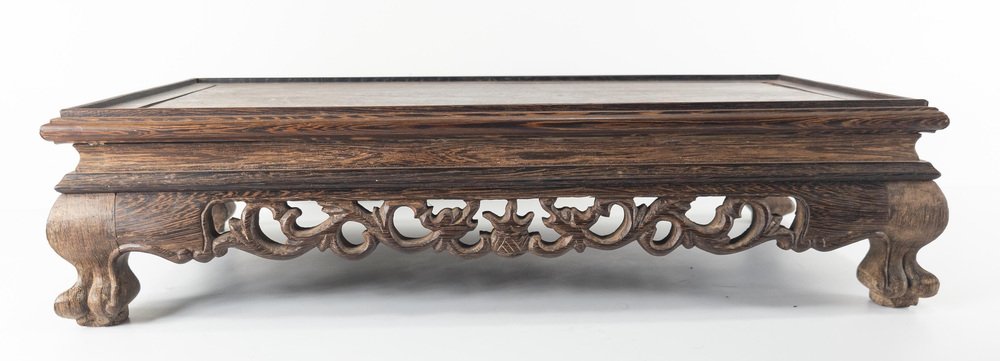 Chinesischer Chinoiserie Jichimu Holzständer aus Holz bei Pamono kaufen