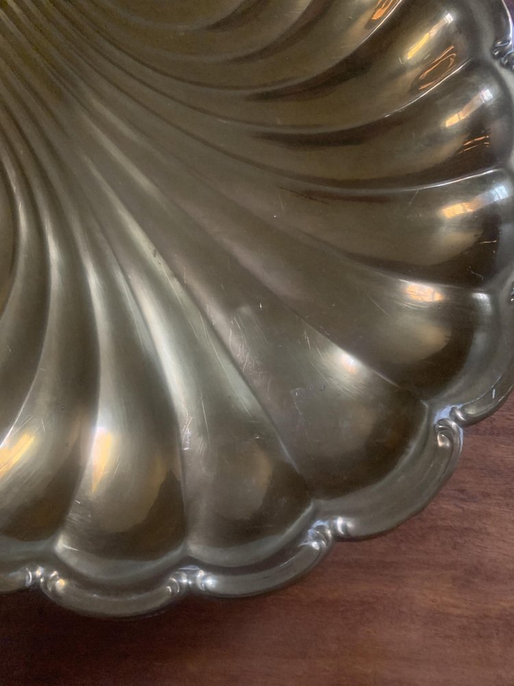 Mid-Century Brass Shell Platter for sale at Pamono