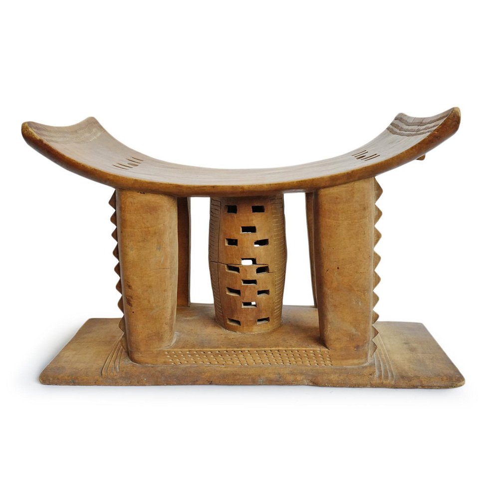 Original Asante Chief Stool for sale at Pamono