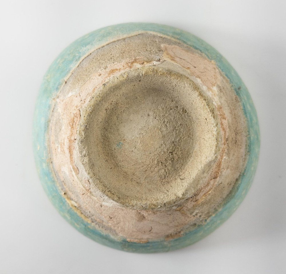 Early Middle Eastern Turquoise Blue Glazed Kashan Bowl for sale at Pamono
