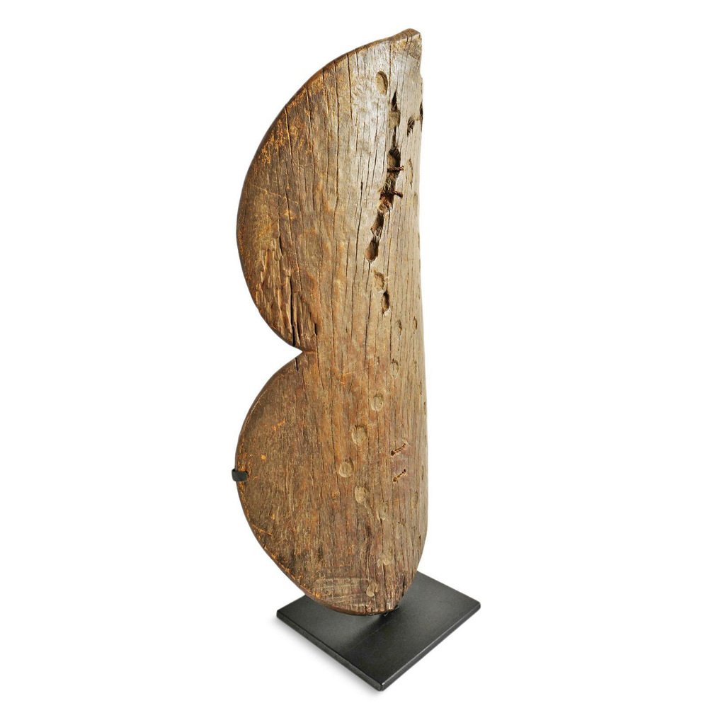 Antique Hehe Tribal Shield, Tanzania for sale at Pamono