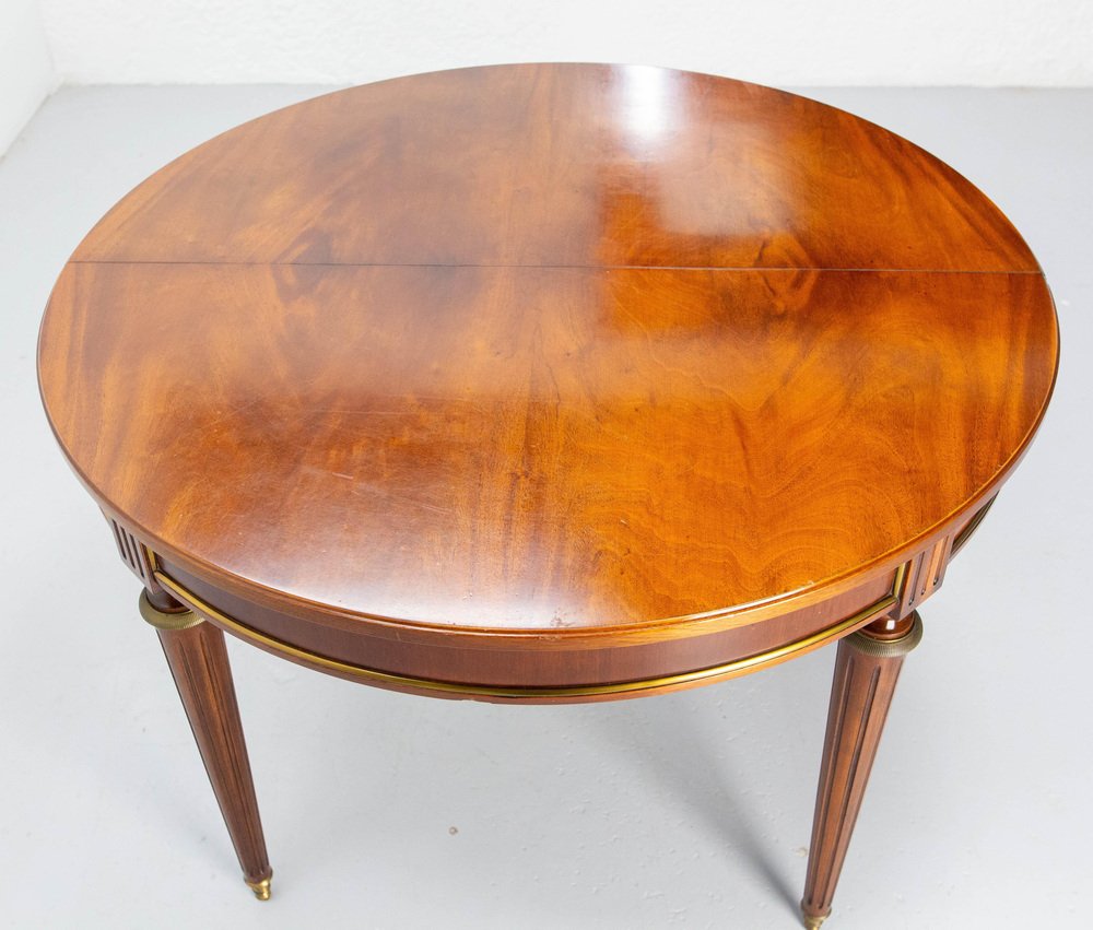 French Round Extending Dining Table, 1960s for sale at Pamono