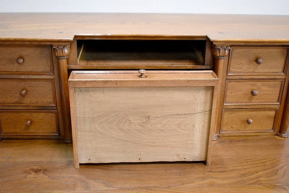 19th Century Mazarin Tiered Desk for sale at Pamono