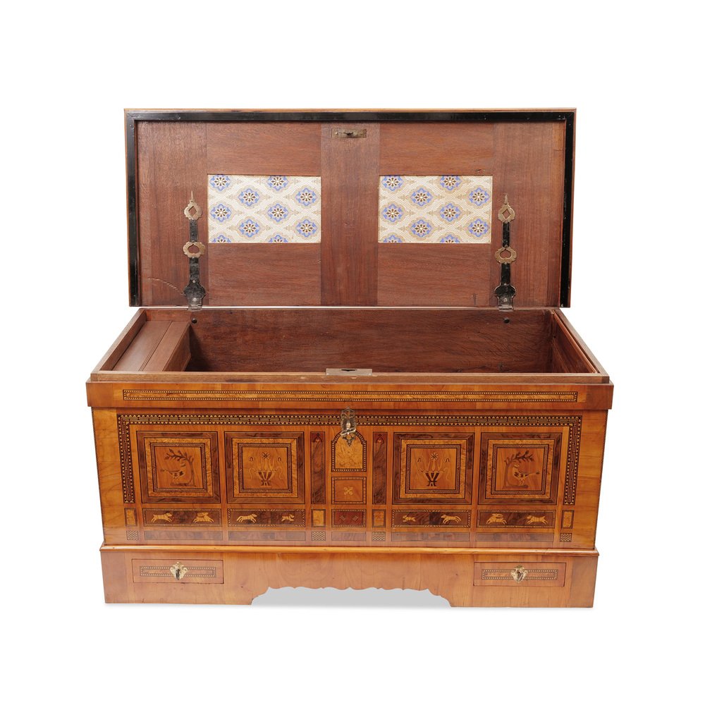 Marburg Chest Bridal Chest Finch Chest in Cherry Tree, 1800s for sale ...