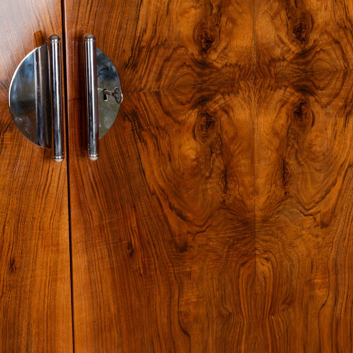 Vintage Bauhaus Wardrobe, 1930s for sale at Pamono