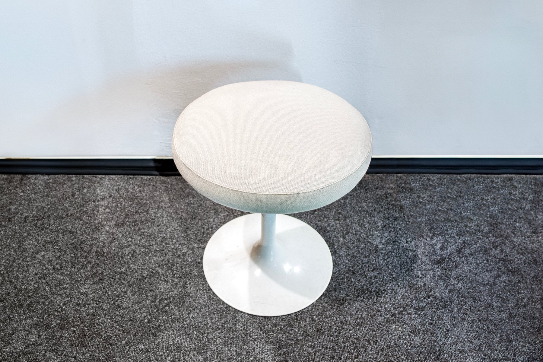 Tulip Swivel Stool by Eero Saarinen for Knoll, 1950s for sale at Pamono