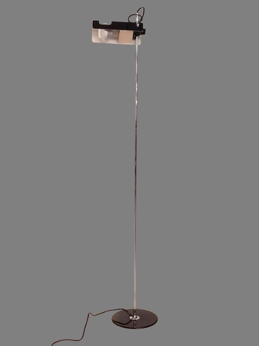Spider 3319 Floor Lamp by Joe Colombo for O-Luce, Italy, 1960s for sale ... Spider 3319 Floor Lamp by Joe Colombo for O-Luce, Italy, 1960s for sale ...