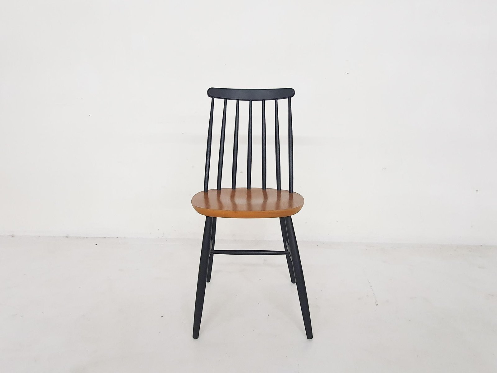 Spindle Back Chair, Germany, 1960s for sale at Pamono
