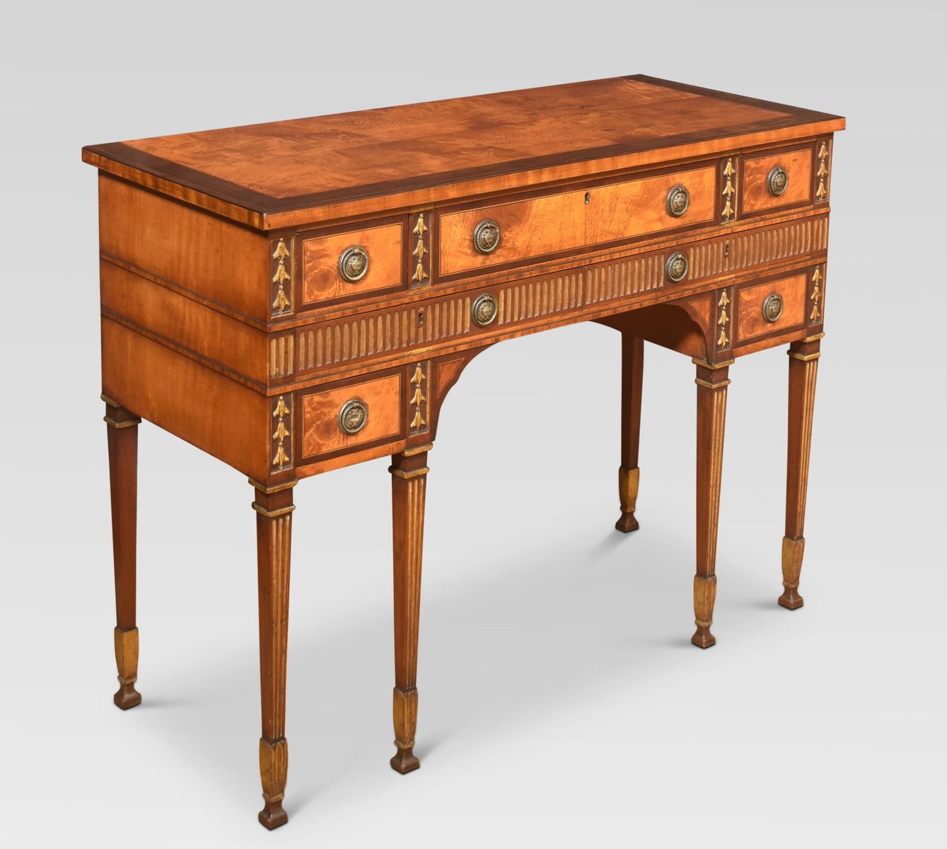 Georgian Style Mahogany Inlaid Desk for sale at Pamono
